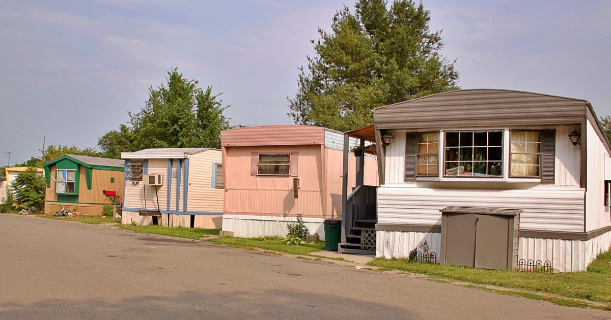 Mobile home worries surface in Brookings - Brookings Register